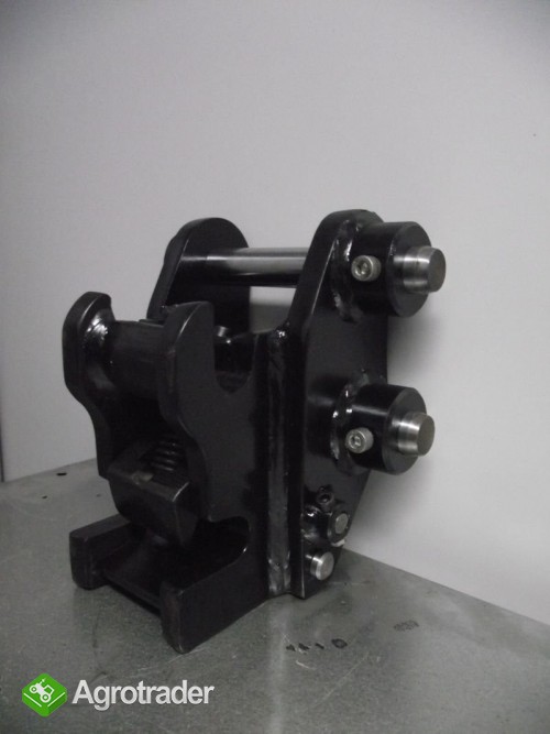 SZYBKOZŁĄCZE DO MINI KOPARKI JCB Krzyszkowice • Agrotrader.pl